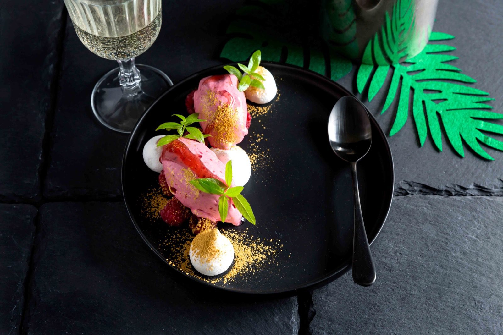 Hallon- och citrondessert › Bong Touch of Taste SE