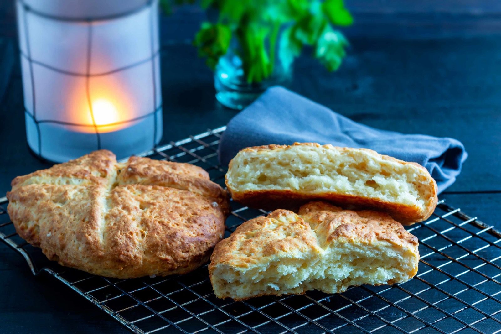 Klassiska Scones › Bong Touch of Taste SE