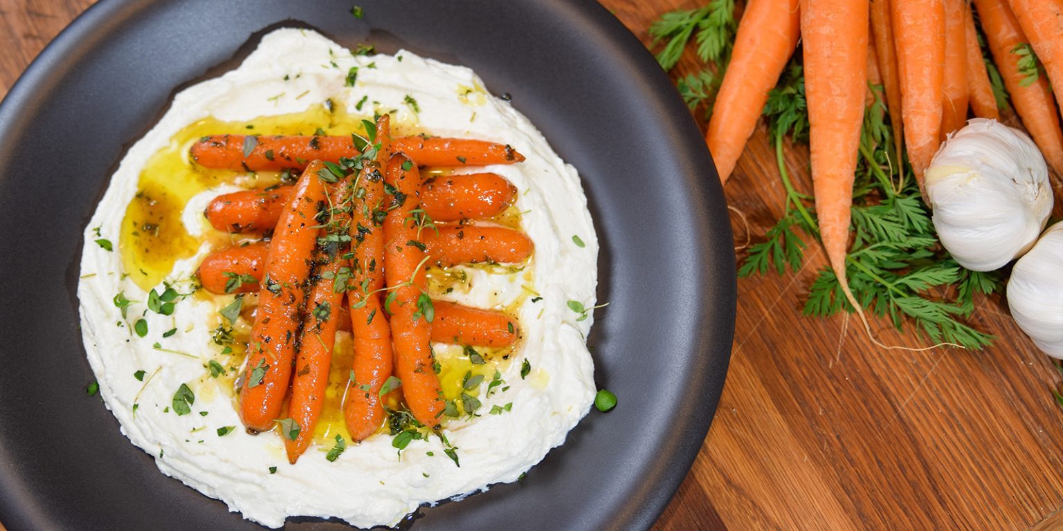 Pinsa bianco med crème fraiche, spenat och nötter › Bong Touch of Taste SE